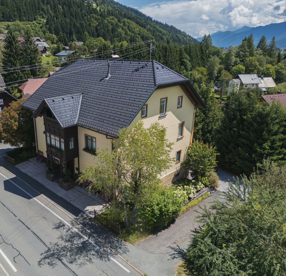 Familienhaus mit Ausbaupotential - Isepp Immobilienservice